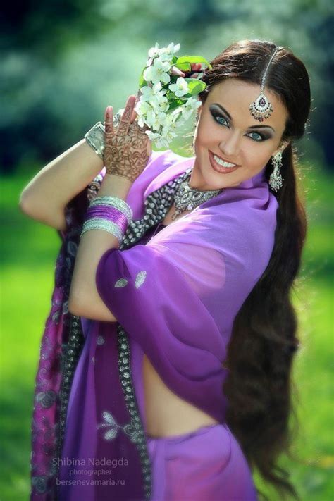 Купить картину Восточная красавица 2 Женские национальные в Киеве доступная цена в Украине