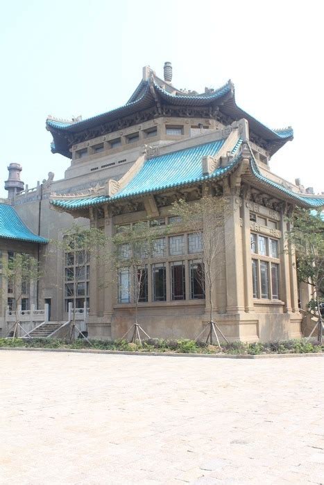武汉大学老图书馆高清图片下载 红动中国