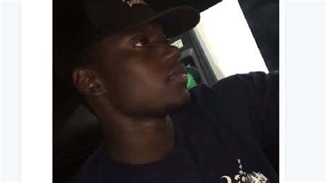 Video Chris Singleton Raps About Not Letting His Mother Down