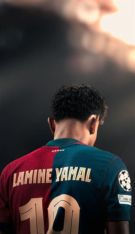 ۱۴ والپیپر جذاب از لامینه یامال؛ استعداد بارسلونا طرفداری