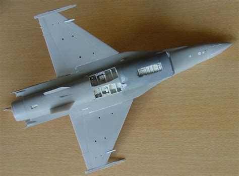 F 16 Models 1 32 TAMIYA ACADEMY