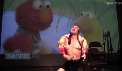 Hairy Insertion Nos Art