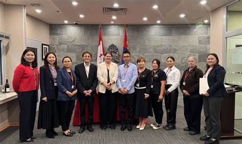 Канад сангийн төсөлд шалгарч хамтран ажиллах гэрээ байгууллаа Нийгмийн Хамгааллын Тусгай Төв