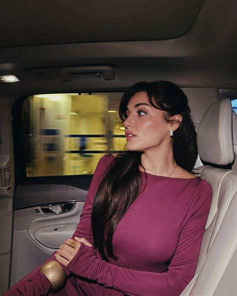 آیا هانده ارچل زیباترین زن دنیاست؟ واقعیت پشت این عنوان جنجالی عکسهای