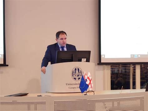 ნიკოლოზ სამხარაძემ ლეიდენის უნივერსიტეტში საჯარო ლექცია გამართა Kvira Ge