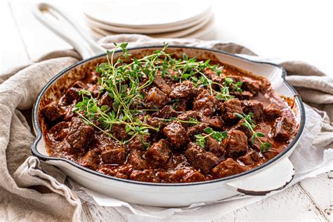 Beef And Red Wine Casserole — Standom Smallgoods