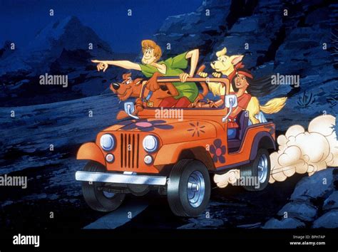 Scooby Shaggy Amber And Crystal Scooby Doo And The Alien Invaders Stock