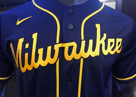 Milwaukee Brewers