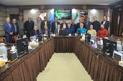 تجلیل از بازنشستگان و مستمری بگیران نمونه تامین اجتماعی خراسان رضوی