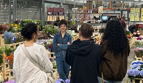 Eliza Returns To Covent Garden For Research