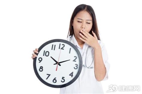 都知道熬夜容易得癌症，那幾點睡才算熬夜？看看科學研究怎麼說 每日頭條
