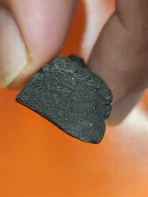 200 ว่านหลวงปู่ทวด ไม่ทราบที่ ครับ พี่ๆท่านใดดูเป็นรับไปครับ ประกันพระแท้ให้ครับเคาะเดียว