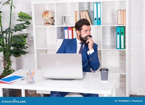Installing Software Royalty Free Stock Photography CartoonDealer