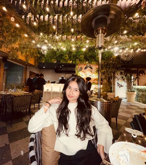 Yashi Srivastava Basicallyyashi • Instagram Photos And Videos