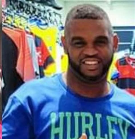 Homem É Executado Em Santissimo Imagens Fortes