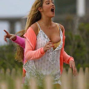 Kate Upton Nip Slip Happened On The Set Scandal Planet