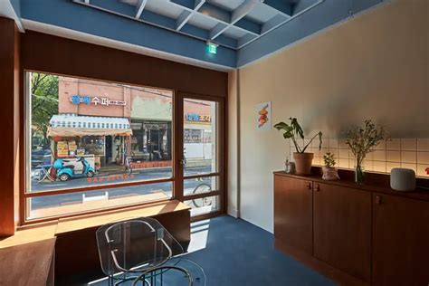 우드컬러 포인트의 고급스러운 에스프레소바 인테리어 성동구 성수동 우드컬러 포인트의 고급스러운 에스프레소바 인테리어 성동구 성수동