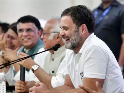 Allowances How Much Do Mps Earn Salary Benefits And Everything Else