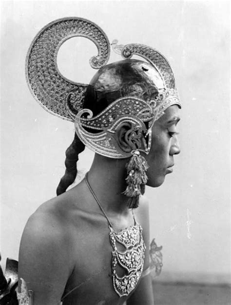 Srednod Gusti Pangeran Arya Adi Kusuma Als Arjuna Tijdens Een Art Deco In 2024 Vintage