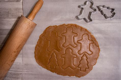 진저 브레드와 계피 쿠키를 만들기위한 재료의 클로즈업 0명에 대한 스톡 사진 및 기타 이미지 0명 갈색 개념 Istock