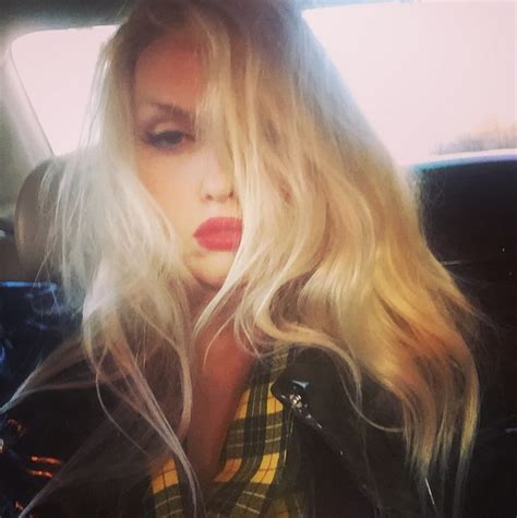 Оля Полякова Drugs Sex Rokandroll Все это не про меня я просто вконец дня так выгляжу а