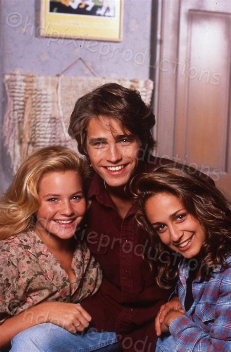 Erin Reed Jason Priestley And Hannah Cutrona Sitcoms Online Photo