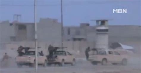 사우디 이슬람 사원에서 자폭 테러 최소 20명 사망