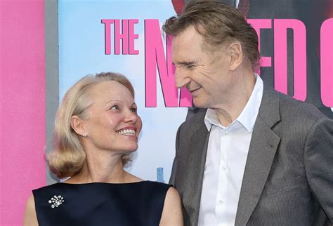 Памела Андерсън разкри истинска ли е връзката й с Лиъм Нийсън Информационна агенция ПИК