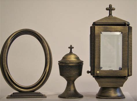 Μαρμάρινες Εργασίες Γιούρτσακ Κατασκευή Μνημάτων Κέντρο Αθήνα