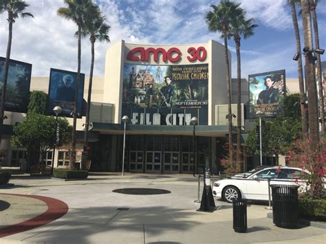 Amc Orange 30 In Orange Ca Cinema Treasures
