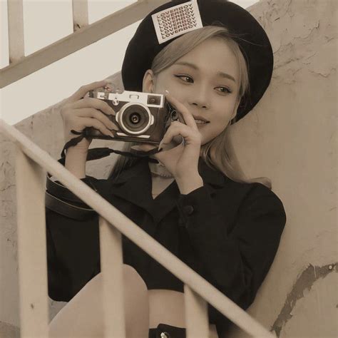 Winter Aespa Vintage Fotografi Remaja Gadis Cantik Korea Kecantikan
