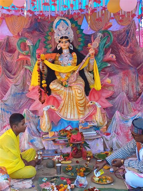 Abhishek Anand On Linkedin वसंत पंचमीणां शुभेच्छा। या वीणावरदण्डमण्डितकरा या श्वेतपद्मासना। सा