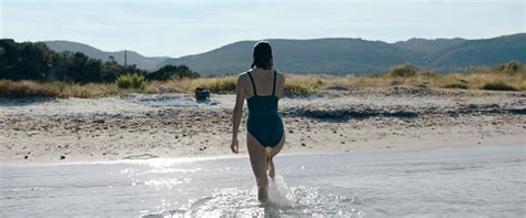 Nude video celebs Rebecca Marder nude De grandes espérances