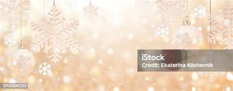 텍스트를 위한 공간이 있는 베이지색 배경에 눈송이의 배너 크리스마스 구성 배경 주제에 대한 스톡 사진 및 기타 이미지 배경 주제 크리스마스 공휴일 Istock