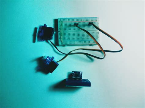 Arduino Mpu 6050 и 2 сервопривода