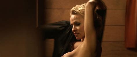 Pamela Anderson Nude Screenshots The Fappening