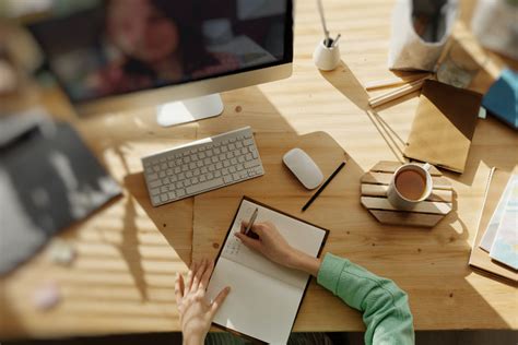 论文写作中如何利用模糊限制语恰当表达观点？ 知乎