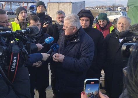 Польські фермери припинили блокування кордону