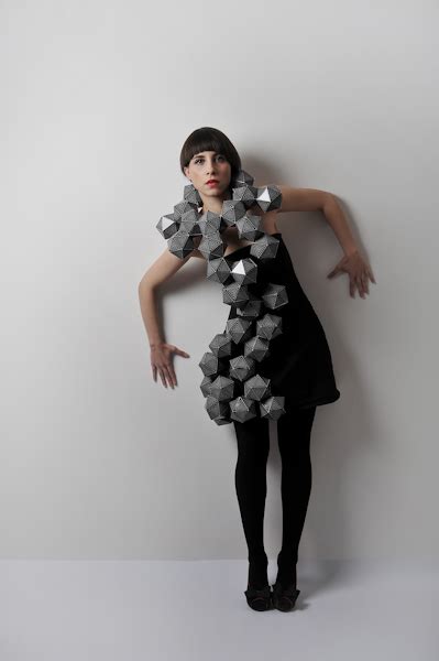 Amila Hrustic Platos Collection