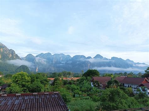 แบกพุงไปเที่ยว ลำไยบ้านจะมีแต่ลูกเล็กๆ สาวลาว สาวภูไท Facebook