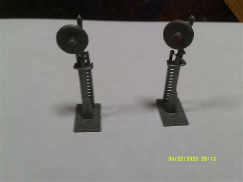 Ho Scale Model Railroad Signals