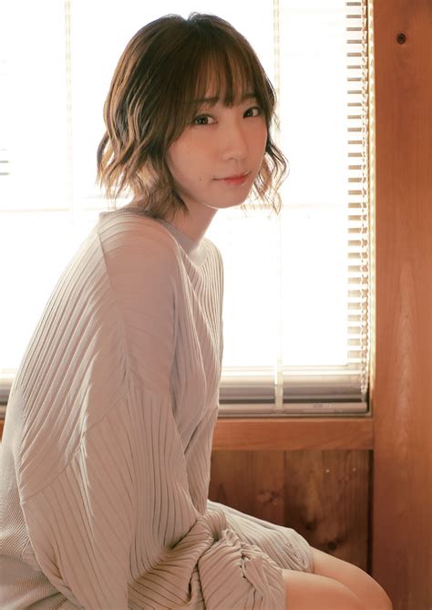 Moe Iori 伊織もえ 写真集 [りんりんいおりん 冬の伊織 Vol 2] Set 02