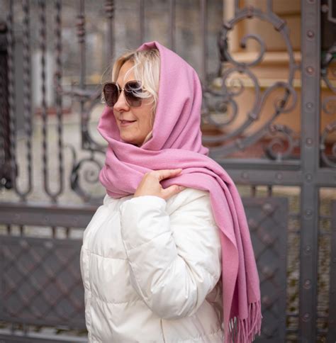 Женский шарф палантин однотонный Темно розовый кашемир 180х70 см 02194 Стильные аксессуары с