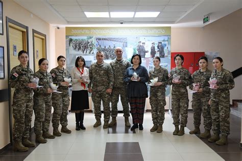 ეროვნული თავდაცვის აკადემია National Defence Academy ეროვნული თავდაცვის აკადემიაში დედის