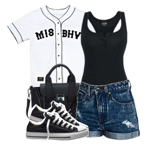 9 Cute Outfits To Wear To A Baseball Game Date Pretty Designs