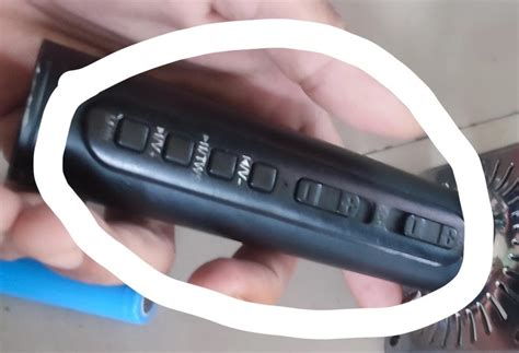 Cara Membuka Baterai Mic Karoke Wireless Bluetooth Portable Teknik Maintenance Workshop