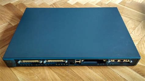Router Cisco Modular Modelo 1760 De Segunda Mano Por 25 Eur En Madrid En Wallapop