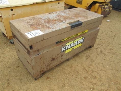 Knaack Tool Box J M Wood Auction Company Inc
