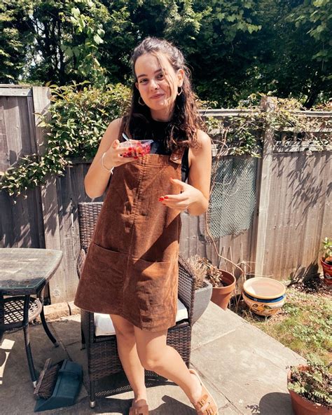 Ana Clara Martins Medium