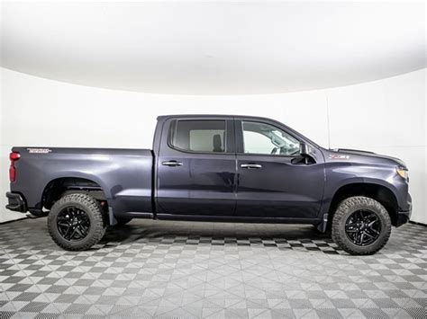 2022 Chevrolet Silverado 1500 Custom Trail Boss Crew Cab Sunset Trucks